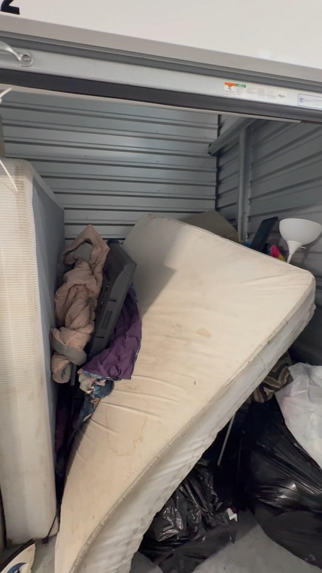 Unit 2012 - Wilmington, North Carolina | Pinnacle Storage - 3rd Street ...