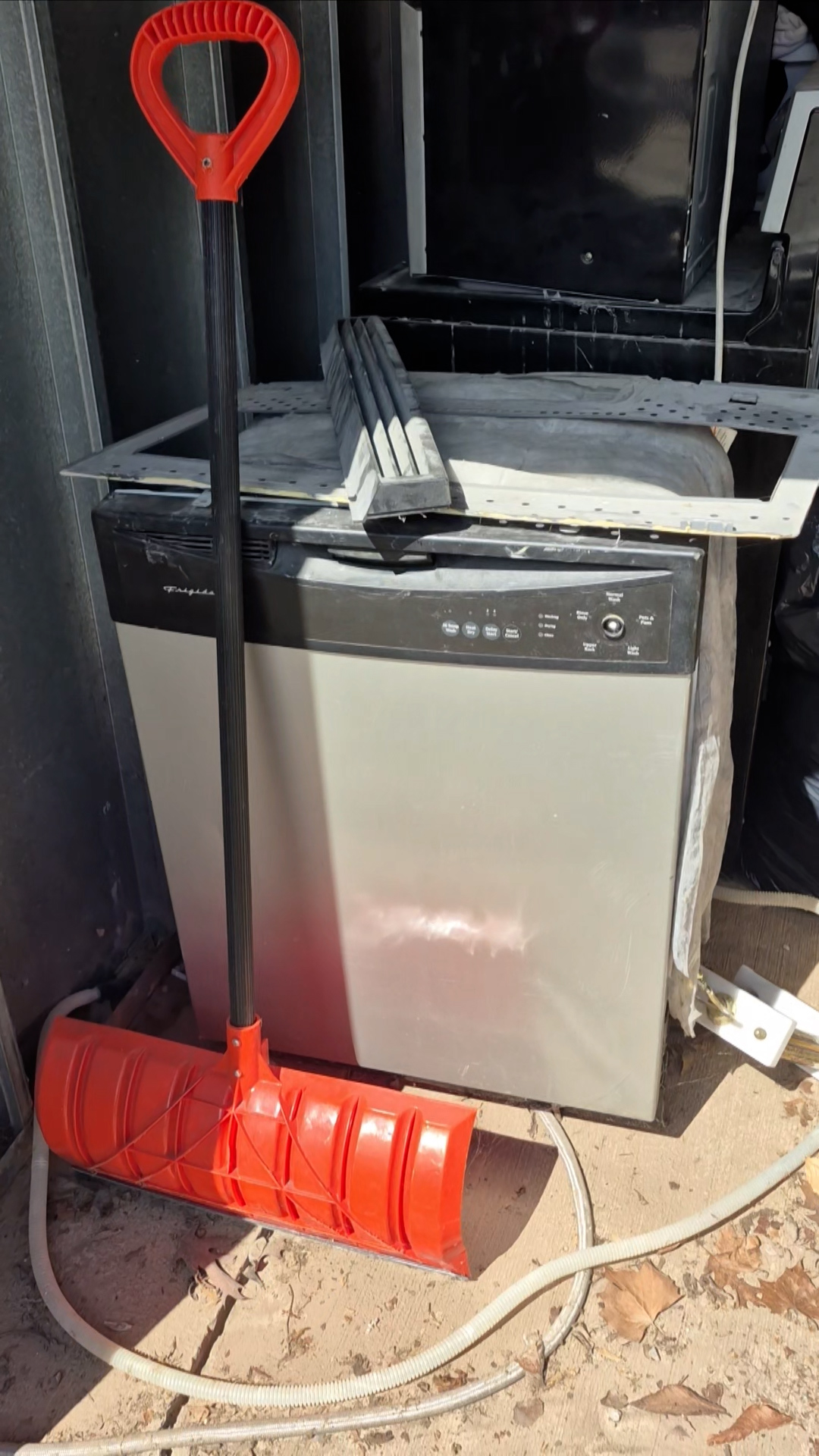 Unit 0210 - Dunbar, West Virginia | Dunbar Mini Storage | BID13