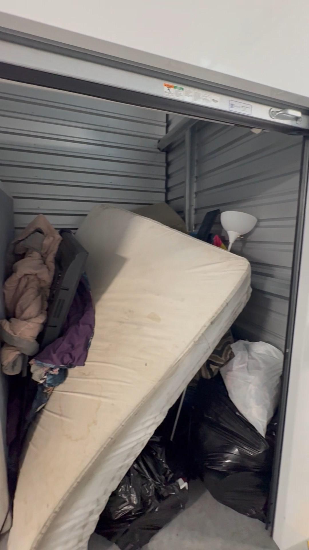 Unit 2012 - Wilmington, North Carolina | Pinnacle Storage - 3rd Street ...