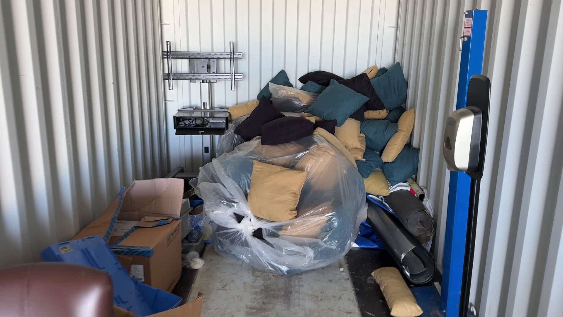 Unit G21 - Oak bluff, Manitoba | ADM Storage | BID13