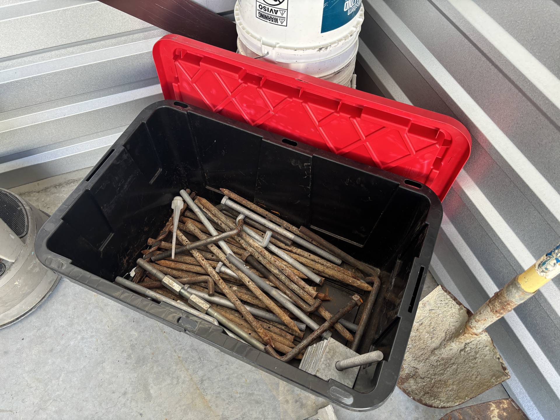 Unit 371 - Cameron Park, Californie | Leave It To Us Storage | BID13