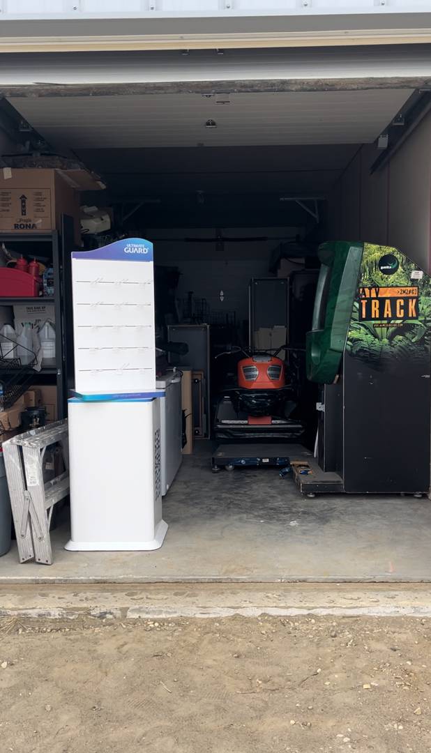 Unit C10 - Blackfalds, Alberta | Castle Guard Storage - Blackfalds - AB ...
