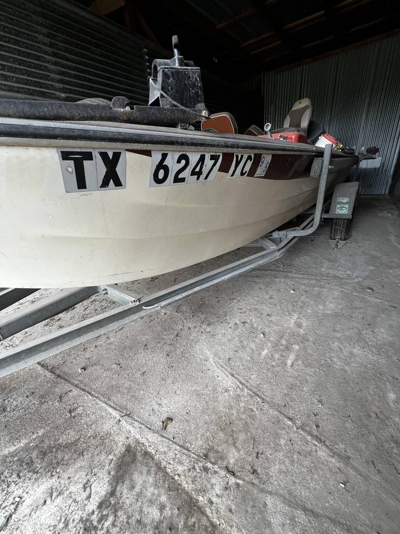 Unit E8 - Houston, Texas | Boat and Camper Storage | BID13